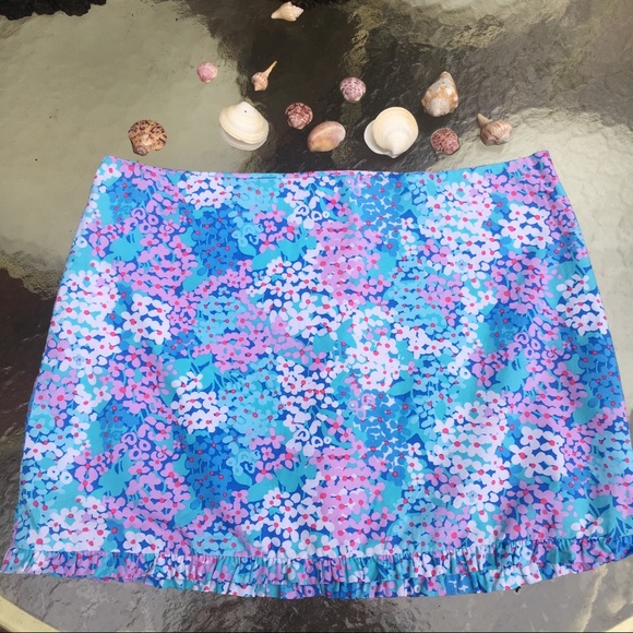 Lilly Pulitzer | Skirts | Lilly Pulitzerhpdot Dot Hop Callie Mini Skirt ...